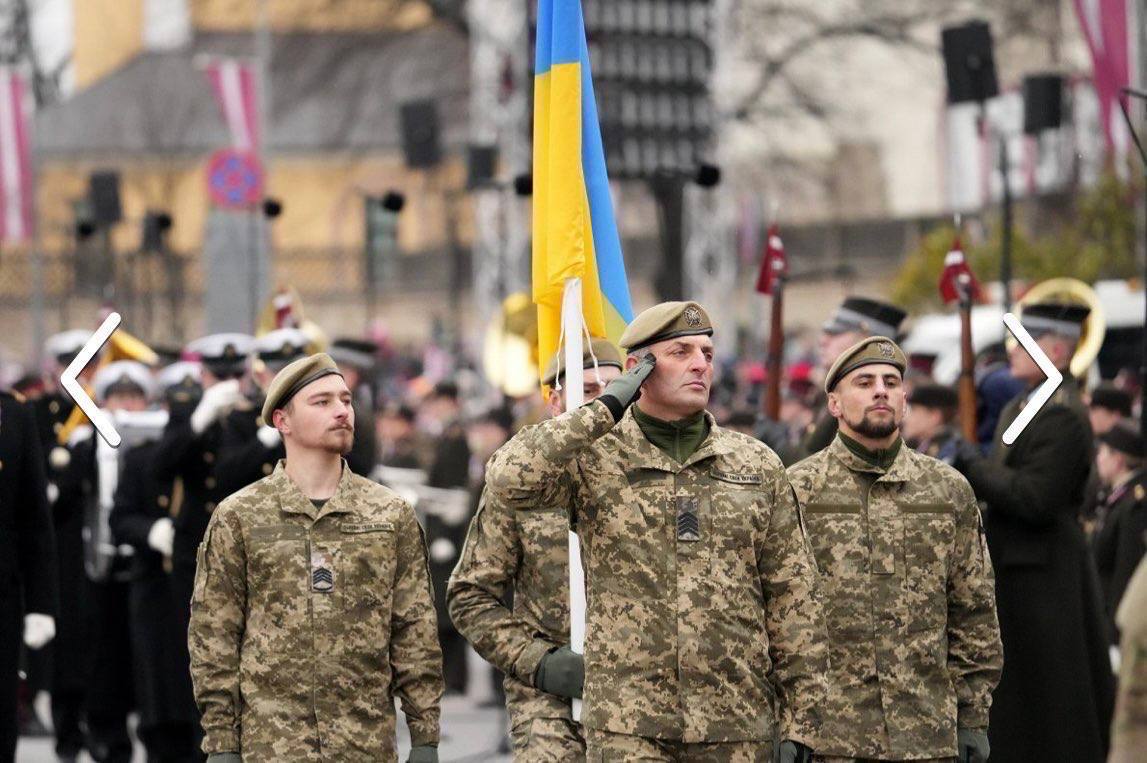 Третя штурмова бригада взяла участь у військовому параді в Латвії Букви